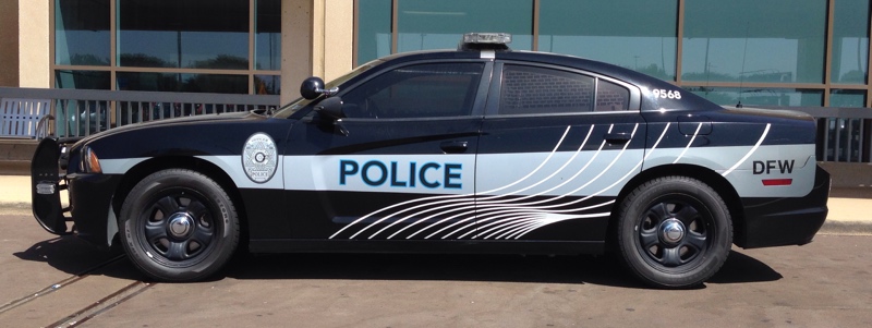 DFW Tower.com // DFW Airport Vehicles & Airfield Equipment