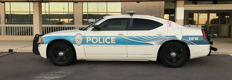 DFW Tower.com // DFW Airport Vehicles & Airfield Equipment